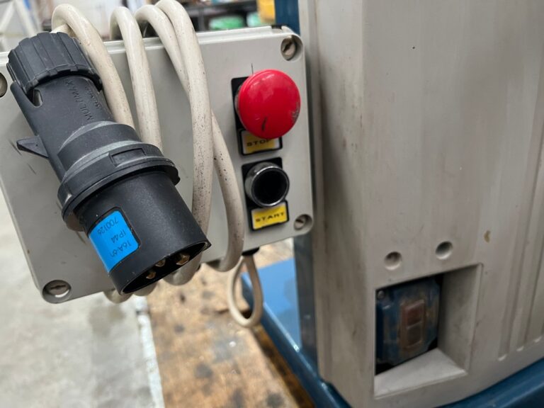 Bindella a nastro a 220V usata